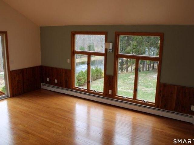 house with 4 bedroom, Madison CT ES105123790
