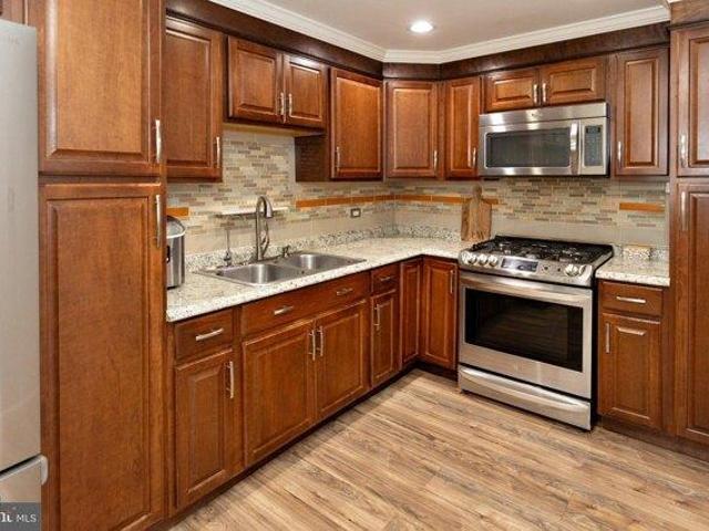 house with 4 bedroom, Magnolia NJ ES105193568