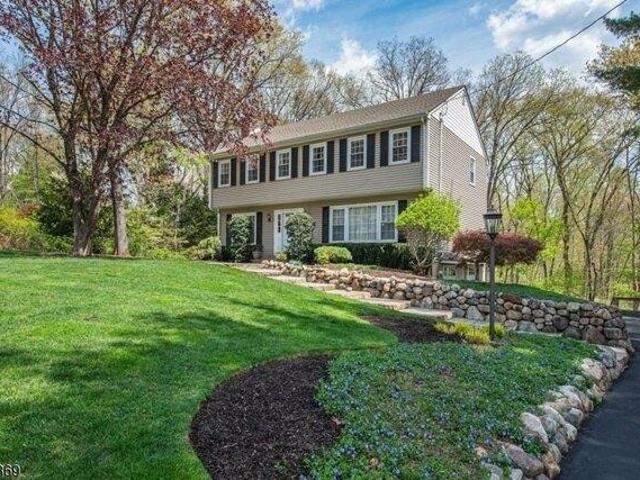 house with 4 bedroom, Mahwah NJ DS102280696