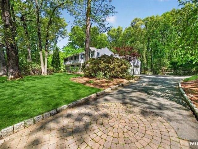 house with 4 bedroom, Mahwah NJ DS102282161