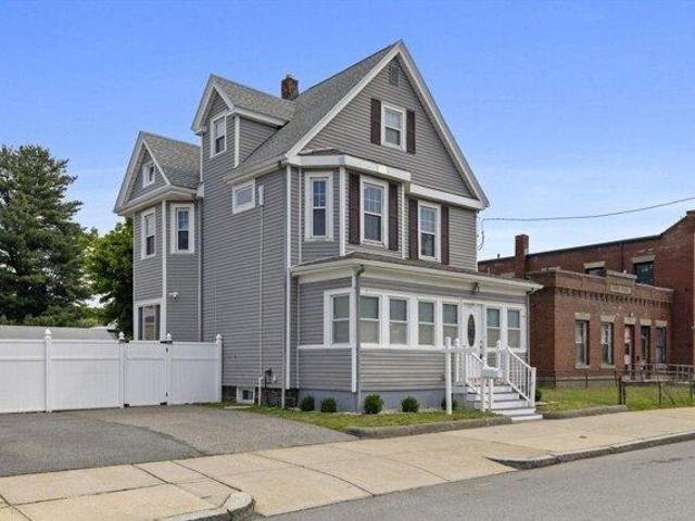 house with 4 bedroom, Malden MA DS103498652