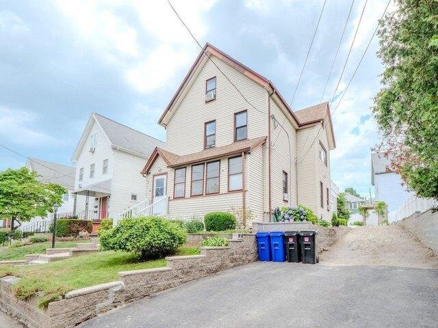 house with 4 bedroom, Malden MA DS104041902