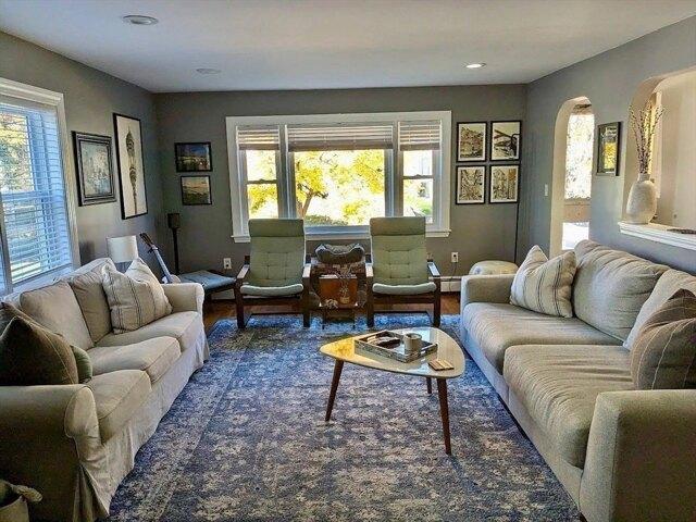 house with 4 bedroom, Malden MA ES103498053