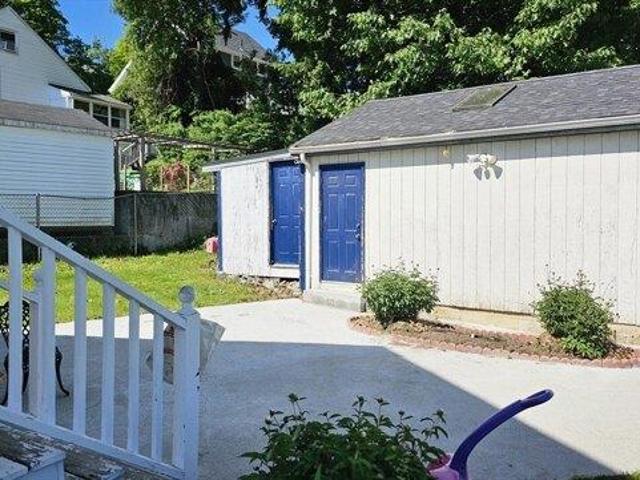 house with 4 bedroom, Malden MA ES105092824