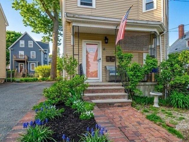 house with 4 bedroom, Malden MA ES105114599