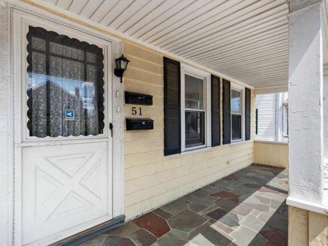 house with 4 bedroom, Malden MA ES105192340