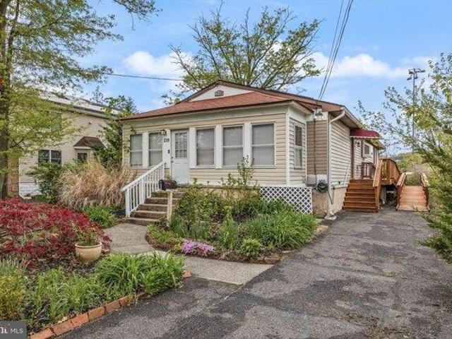 house with 4 bedroom, Maple Shade NJ DLS102280449