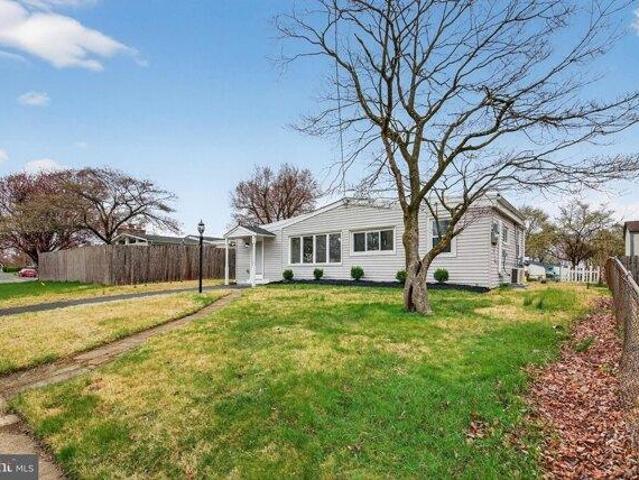 house with 4 bedroom, Maple Shade NJ ES105232399