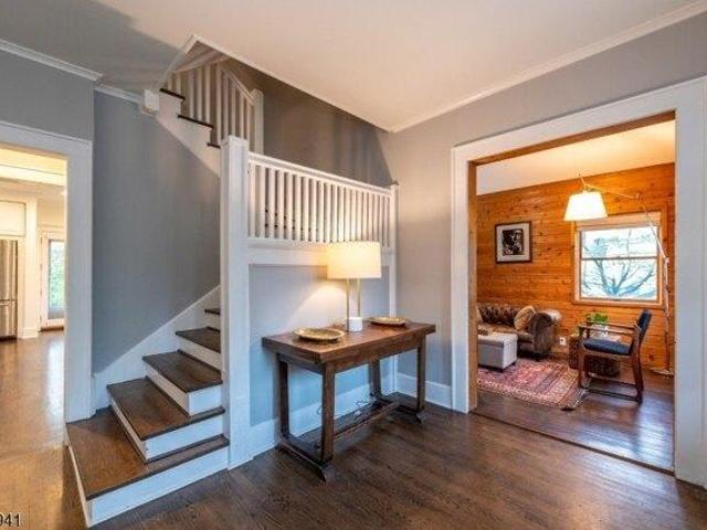 house with 4 bedroom, Maplewood NJ DLS102063934
