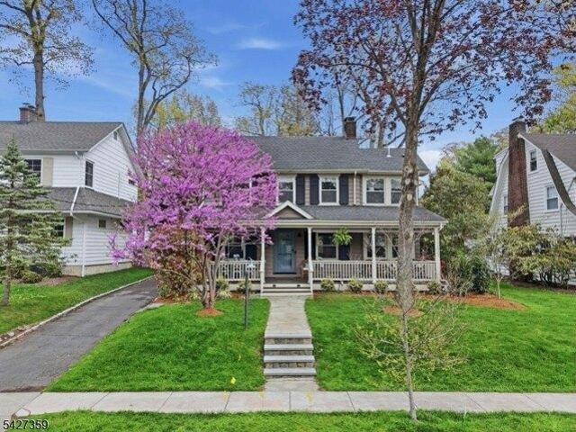house with 4 bedroom, Maplewood NJ DLS102728734