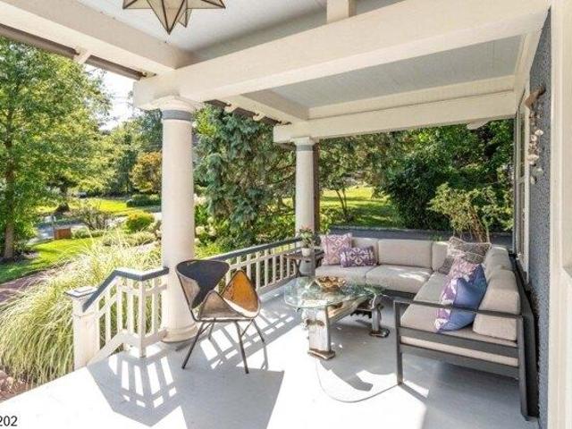house with 4 bedroom, Maplewood NJ DS102285337