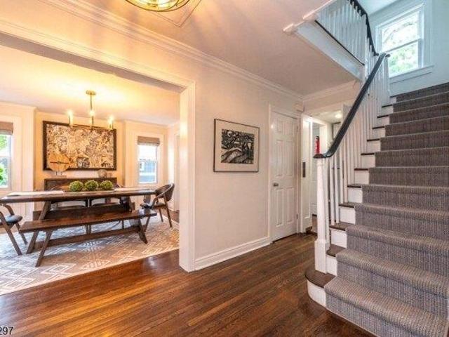 house with 4 bedroom, Maplewood NJ DS103161304