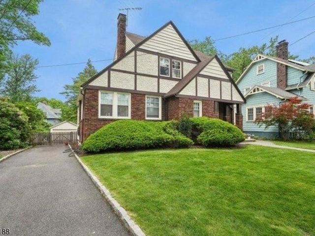 house with 4 bedroom, Maplewood NJ DS104265802