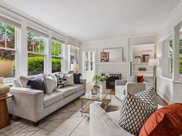 house with 4 bedroom, Maplewood NJ ES103189649