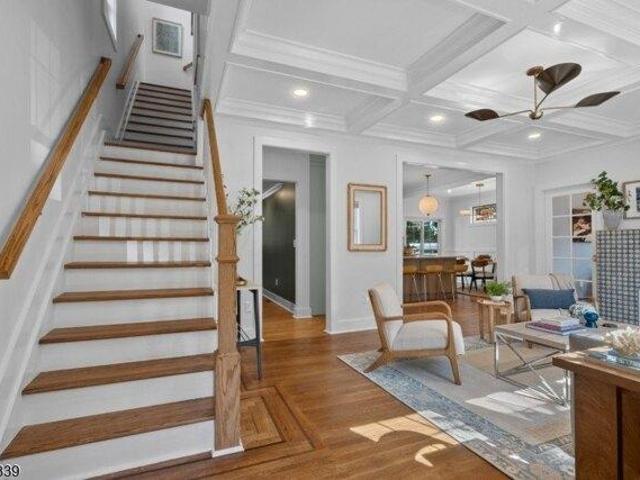 house with 4 bedroom, Maplewood NJ ES105204663
