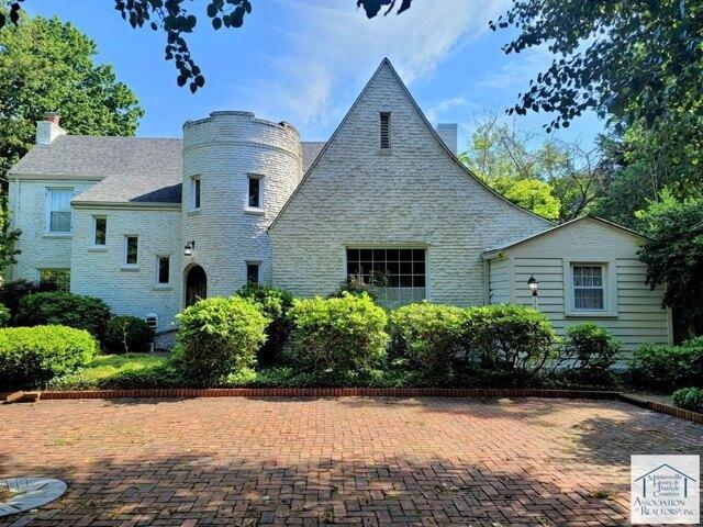 house with 4 bedroom, Martinsville VA DS91508957