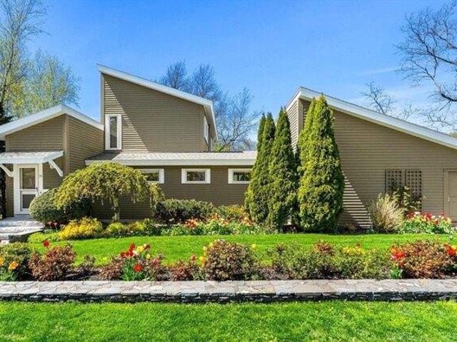 house with 4 bedroom, Marblehead MA DLS102530090