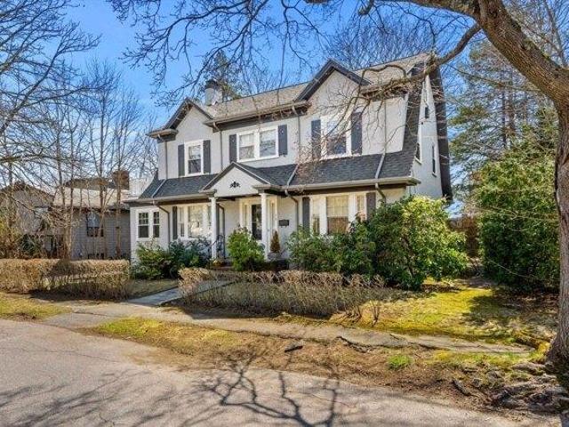 house with 4 bedroom, Marblehead MA DLS103033837