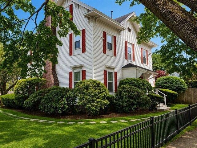 house with 4 bedroom, Marblehead MA DS104297139