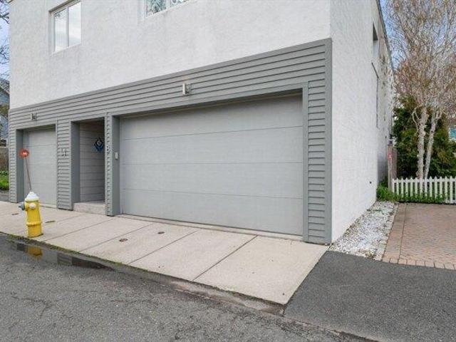 house with 4 bedroom, Marblehead MA DS102586804