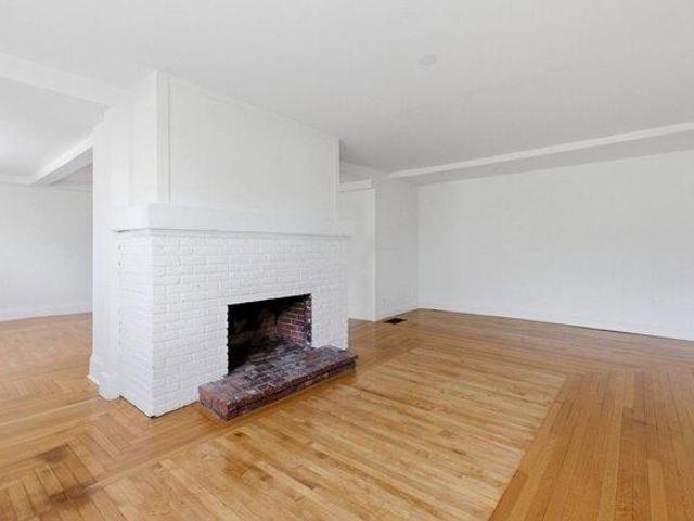 house with 4 bedroom, Marblehead MA DS102776258