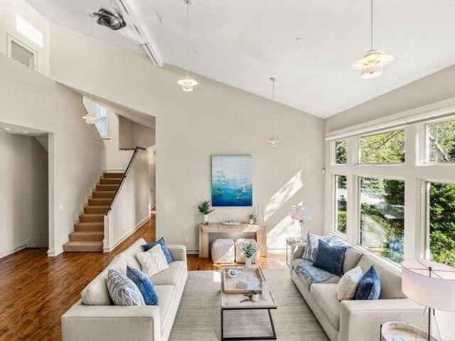 house with 4 bedroom, Marblehead MA ES104262732
