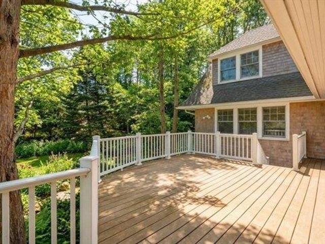 house with 4 bedroom, Marblehead MA ES104478108