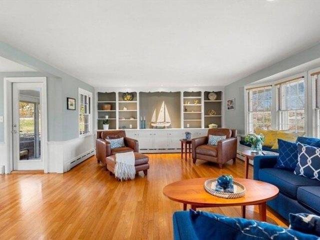 house with 4 bedroom, Marblehead MA ES102824562