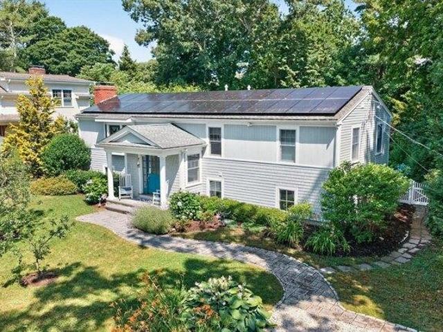 house with 4 bedroom, Marion MA DS104478531