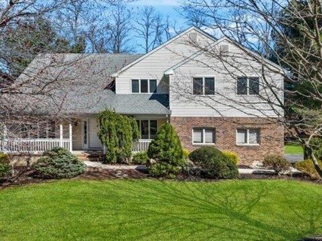house with 4 bedroom, Marlboro NJ DLS101631402