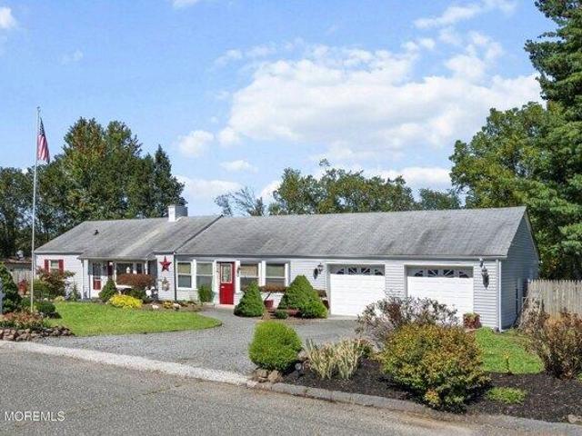 house with 4 bedroom, Marlboro NJ DS102828227