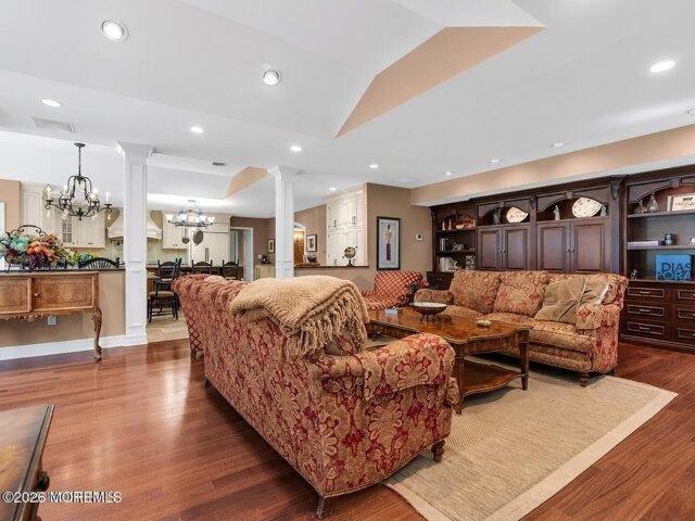 house with 4 bedroom, Marlboro NJ ES105123851