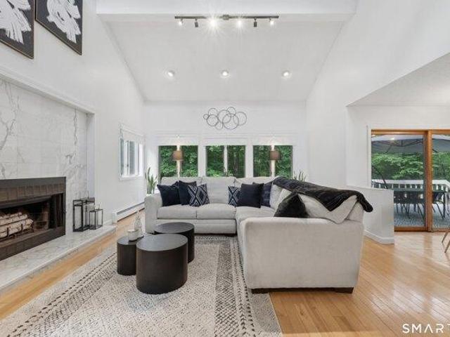 house with 4 bedroom, Marlborough CT ES104297334