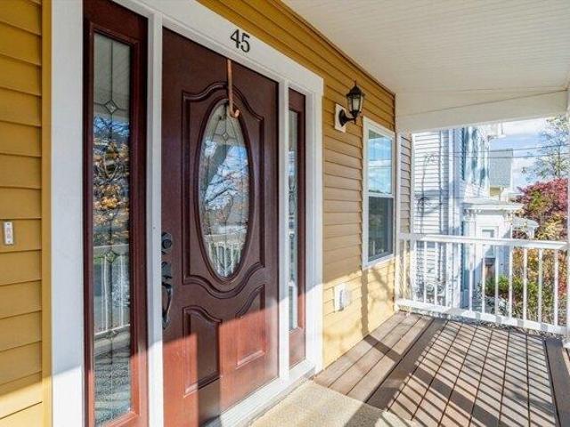 house with 4 bedroom, Marlborough MA DLS102446566
