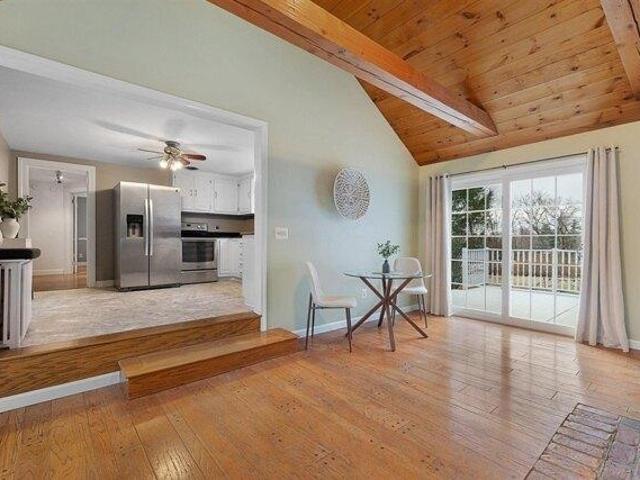 house with 4 bedroom, Marlborough MA DS102444133
