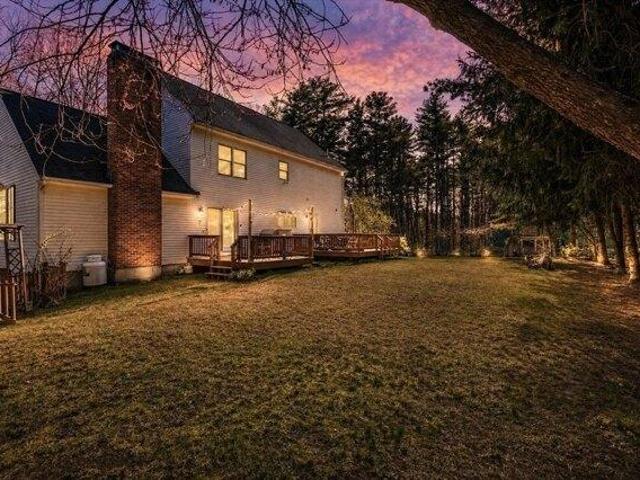 house with 4 bedroom, Marlborough MA DS102585589
