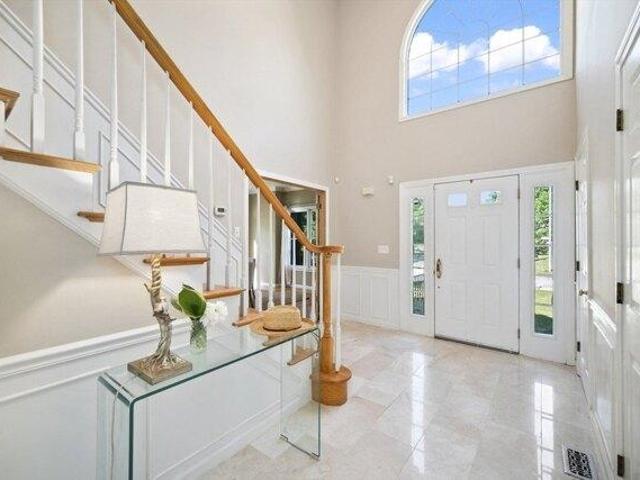 house with 4 bedroom, Marlborough MA DS103968633