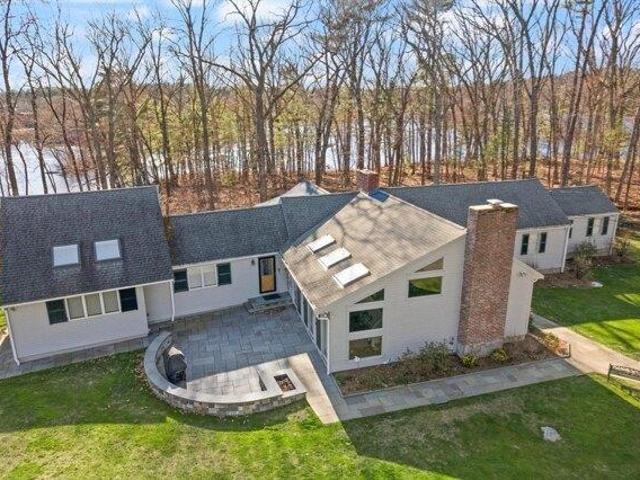 house with 4 bedroom, Marlborough MA DS104440804