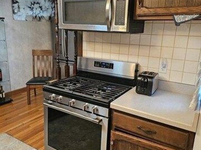 house with 4 bedroom, Marlborough MA ES103440826