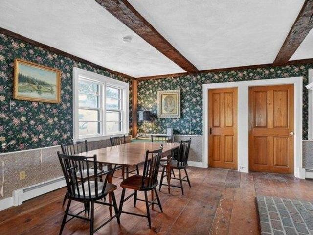 house with 4 bedroom, Marlborough MA ES103443671