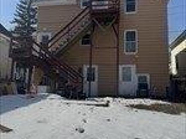 house with 4 bedroom, Marlborough MA ES103438239