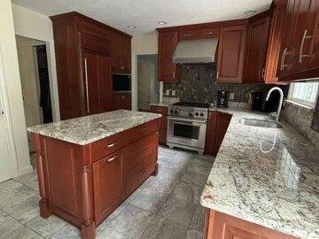 house with 4 bedroom, Marlborough MA ES104188076