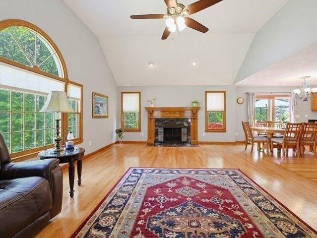 house with 4 bedroom, Marlborough MA ES104650005