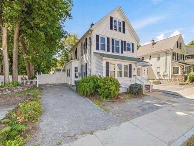 house with 4 bedroom, Marlborough MA ES104849842