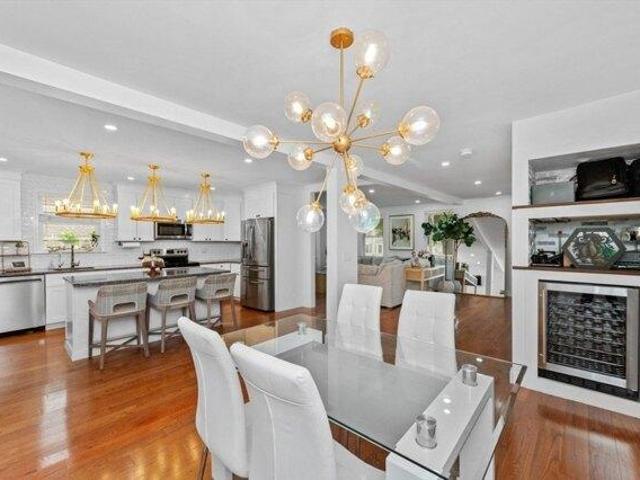 house with 4 bedroom, Marlborough MA ES104903450
