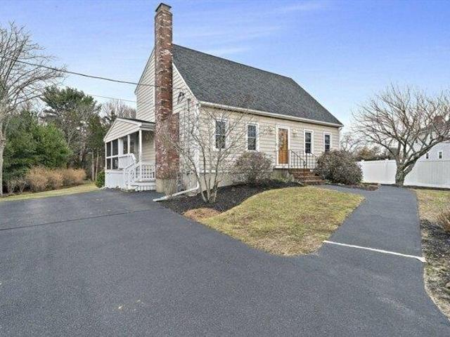 house with 4 bedroom, Marshfield MA DLS103037744