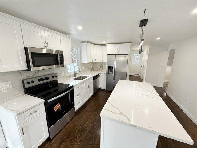 house with 4 bedroom, Marshfield MA ES103074808