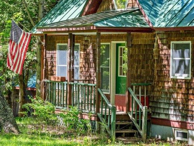 house with 4 bedroom, Marshfield VT ES105175255