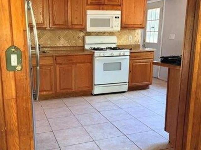 house with 4 bedroom, Mastic NY ES104921952