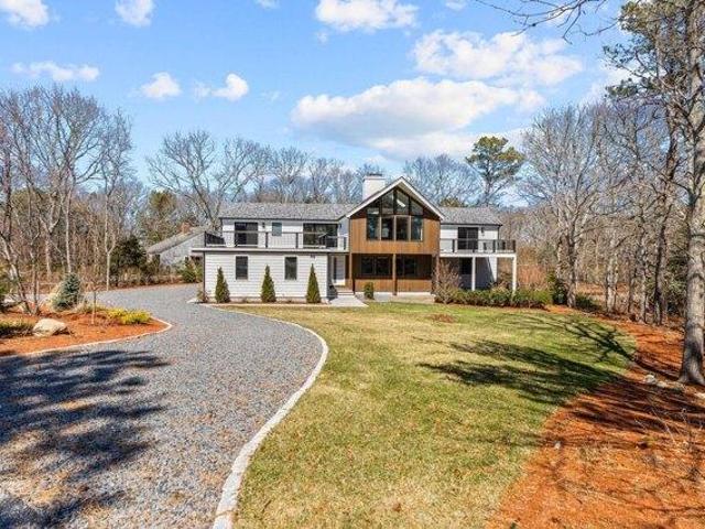house with 4 bedroom, Mashpee MA DS104296977